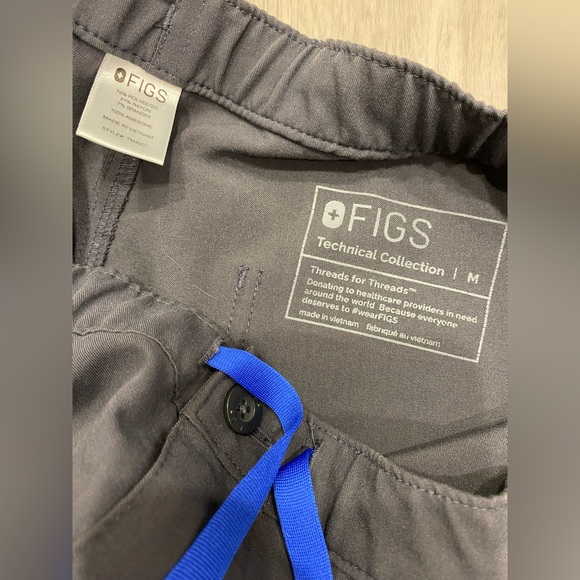 Figs | Pants | Figs Cairo Cargo Scrub Pants Men Size Medium Gray Tm30 ...